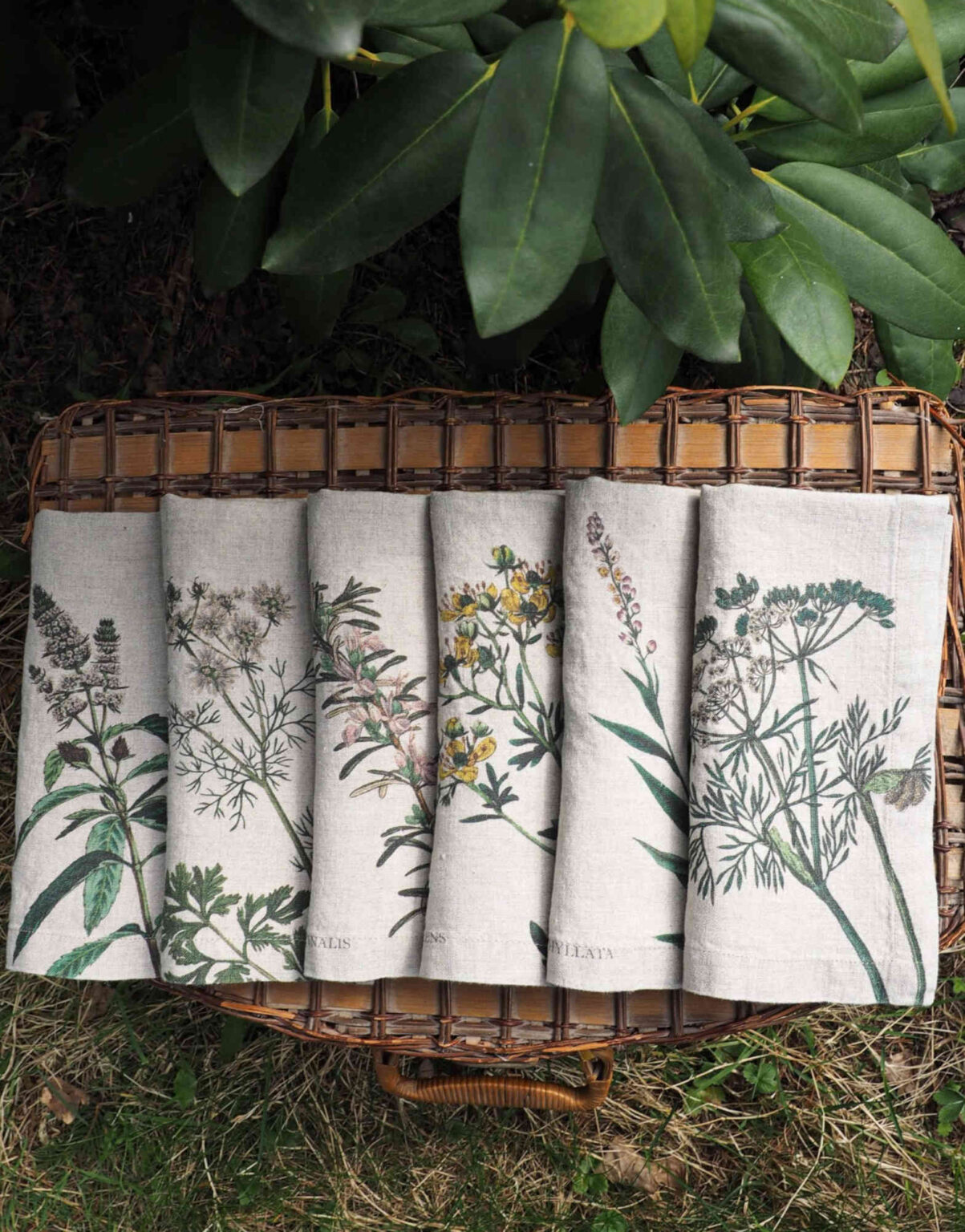 Linen Napkins Green Trees | LINOROOM 100% LINEN TEXTILES