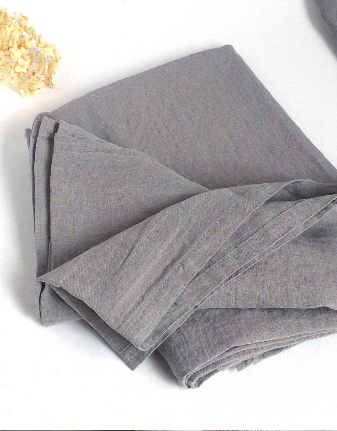 Grey High Quality Linen Tablecloth - 170x250 cm │ Linoroom