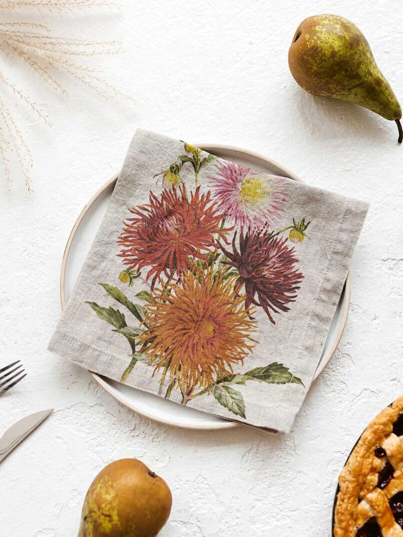 Country Flowers Linen Napkins (set of 6) | 100% linen | LINOROOM