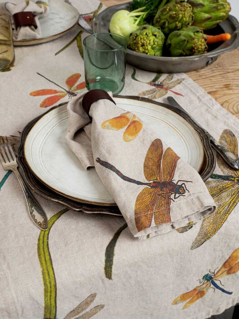 Lakeside Dragonflies Linen Napkins (set of 6) | 100% Linen | LINOROOM